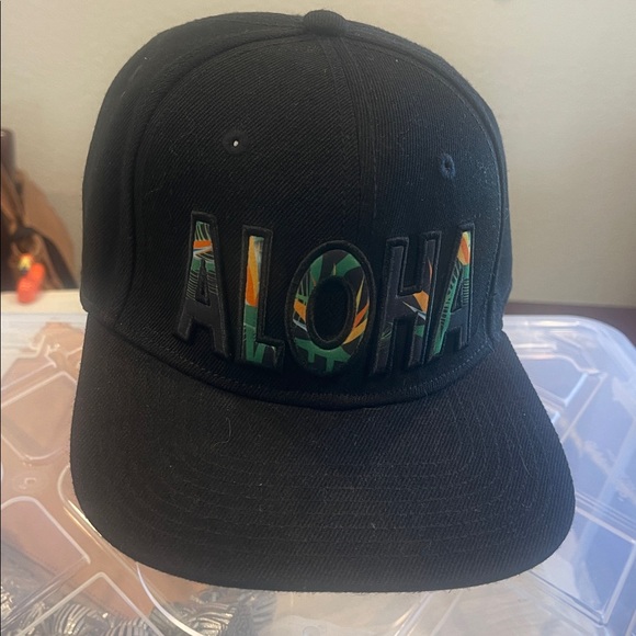 Robin Ruth | Accessories | Robin Ruth Black Aloha Cap Hawaiian Beach ...